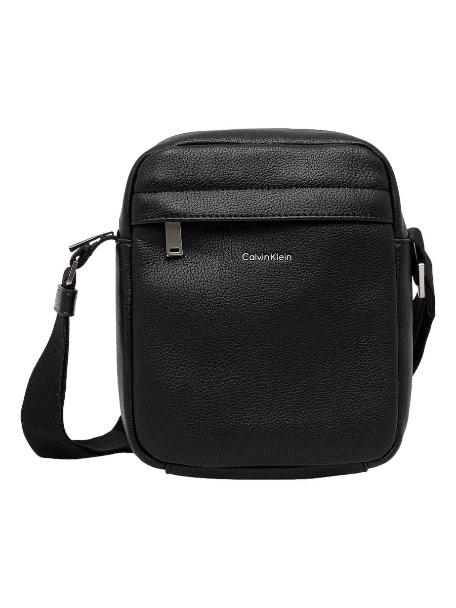 ΑΝΔΡΙΚΟ ΤΣΑΝΤΑΚΙ ΩΜΟΥ CALVIN KLEIN RAISED REPORTER – Apparel stores